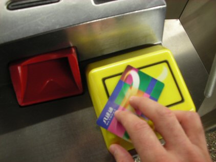 A Really Smart Card: How Hong Kong’s Octopus Card moves people User ...